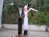 China Factory Customized Bride And Bridegroom Cartoon Image Sky Dancer For Wedding for sale