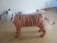 China Custom PVC Inflatable Tiger Model 1.5m Long for Advertising Promotion Party Decoration for sale