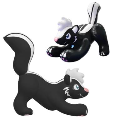 China Custom Cartoon Animal PVC Inflatable Skunk 2m Long for Party Promotion for sale