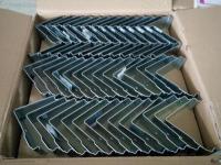 China Spring Steel Reusable Shipping Metal Spring Retaining Crate Clips V Shape Clips Clamp  For Wooden Box for sale