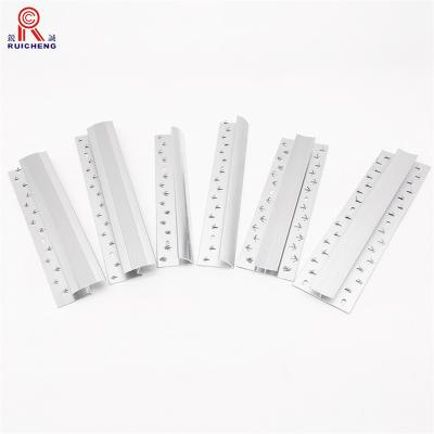 China Silver Threshold Laminate Floor Carpet Transition Aluminum Trim Strip for sale