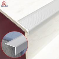 China 2.5m Aluminium Bullnose Stair Nosing , Nonradioactive Aluminium Stair Edge Nosing for sale