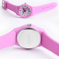 China Oem Band Slim Sport Kids Waterproof Watch With Plastic Case And Quartz Movement for sale