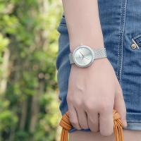 China Popular Round Alloy Quartz Watch Water Resistant With Analog Dial Display for sale
