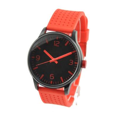 China Alloy case luxury mens designer quartz watches for men for sale