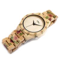 China Lightweight Bamboo Wrist Watch Handmade Round Case Shape For Thanksgiving  Day for sale