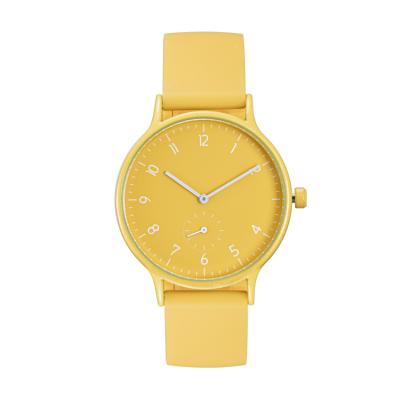 China Colorful Alloy Case Quartz Movement Sport Silicone Watch for sale