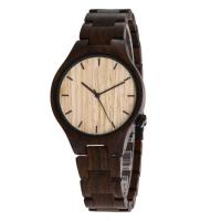 China Custom Maple Wooden Quartz Watch 0-3 ATM Waterproof 12 Month Guarantee for sale