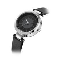 China Gift Jewelry Alloy Quartz Watch Bracelet Leather Band Multicolor With Custom Logo for sale