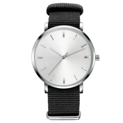 China Nato Strap Womens Fashion Watch 3atm Waterproof Quartz Movement for sale