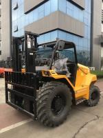 China Pneumatic Tire Rough Terrain Forklift 3.5 Ton 4 Wheel Drive 5000 - 6000 LBS for sale