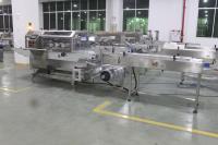 China 50 PPM Box Motion Flow Wrapper , 9kw 50mm Bag Length Vegetable Packing Machine Bottom Film for sale