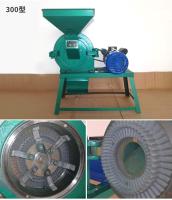 China Food Shop Corn Milling Machine with Diesel Engine Pulverizes Agri Spice Powder Efficiently for sale