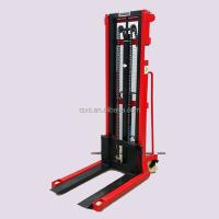 China Manual Forklift Stacker for 3000 kg Easy to Maneuver and Operate for sale