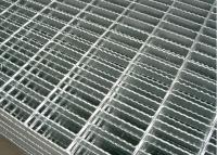 China 1/4''X1/8'' Heavy Duty Steel Galvanized Serrated Bar Grating Non Skid PVC Coated for sale