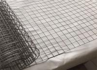 China 16 Gauge Weld Mesh Fence Panels Galvanized Pvc Coated 3cm Square Hole for sale