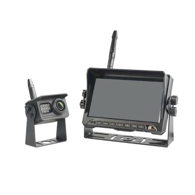 China 12V 150mA HD Backup Camera Monitor System 4 channels Max For Truck for sale