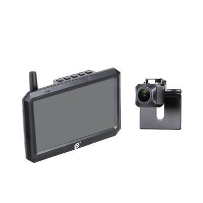 China 5 Inch TFT Color Monitor 720P Vehicle Rearview Camera System Kit for sale