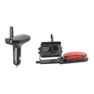 China 1080P IP69K Wireless Rear View Camera System Car Charger Receiver for sale