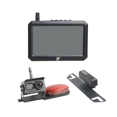 China High Brightness HD Reverse Camera 5 Inch Color Screen Metal Material for sale