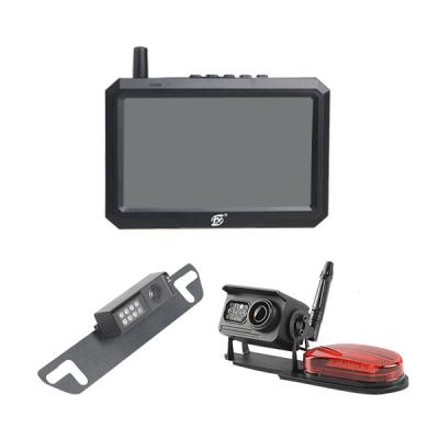 China 1650ft Transmission Wireless RV Backup Camera 5 Inch IPS Color Screen for sale