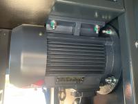 China 110KW Direct-driven Water Cooling Oil-free Rotary Screw Compressor for sale