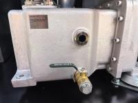 China 132KW Direct-driven Water Cooling Oil-free Rotary Screw Compressor for sale