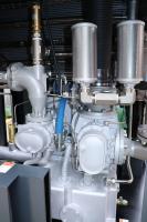 China 132KW Direct-driven Water Cooling Oil-free Rotary Screw Compressor for sale