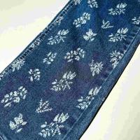 China 9.7 Oz Indigo Washed Elastic Denim Fabric By The Yard Flower Printed for sale