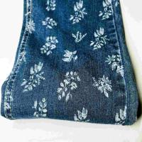 China 9.7 Oz Indigo Washed Elastic Denim Fabric By The Yard Flower Printed for sale