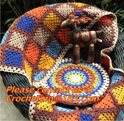 China Handmade Crochet Tablecloth 100x100cm Round Doily Ivory Cotton Pineapple Flower Pattern for sale