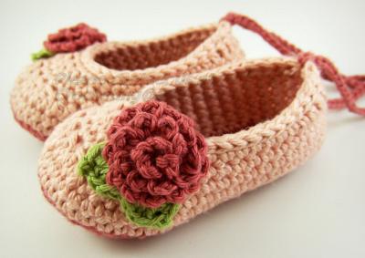 China Handmade Cotton Baby Girl Sandals Crochet Shoes for Newborn to 12 Months 8-12cm for sale