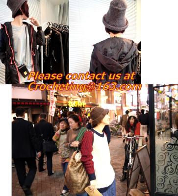 China Custom Pom Pom Knitted Beanie Winter Hat Unisex 88g Woolen Cotton Cap Solid Color for sale