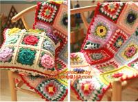 China Handmade Crochet Mori Stereo Flower Pillow Cover 40x40cm 100% Cotton Retro Red Edge for sale