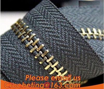 China Nylon Zipper Open End Heavy Duty 5# Black Chunky Plastic Teeth for Garment Luggage Accessories for sale