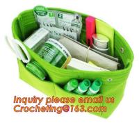 China Eco-Friendly Felt Travel Cosmetic Organizer Bag Multifunction Wash Bag 3mm Thickness Custom Size for sale