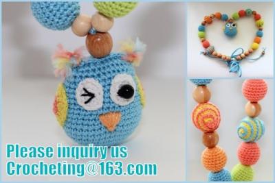 China Handmade Crochet Nursing Teething Necklace with 20mm Wooden Beads 100cm Cotton Yarn for sale