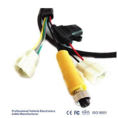 China Rear View Camera System Audio Video Cable Waterproof 4 Pin Aviation to Rca for sale