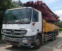 China 12Mpa Used Concrete Pump Trucks Euro4 46m 4 Section Vertical Reach for sale