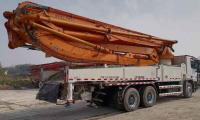 China Zoomlion 47m Used Concrete Pump Truck With Mercedes Benz 3341 2013 Model for sale
