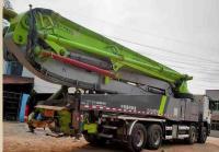 China Zoomlion Used Concrete Pump Truck , Used Concrete Boom Trucks 52 Meter 300KW for sale