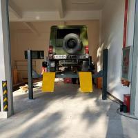 China 4000kg T440D Robust 4 Post Vehicle Lift For Heavy Vehicles Repair for sale