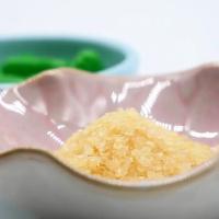 China High Viscosity Animal Bone Glue For High Solvent Resistance And Superior Elongation for sale
