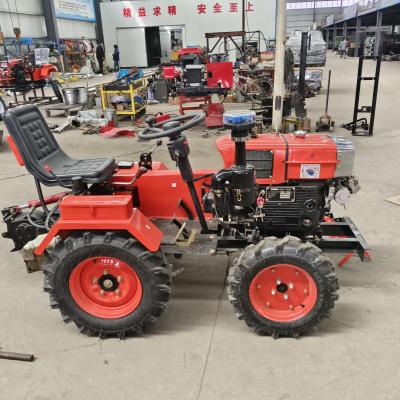 China Four Wheel Farm Tractor with Hydraulic Implement Control for Heavy Field Work and Farm Transport for sale