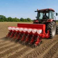 China Corn Seeder Planter for Tractor 30-100HP for sale