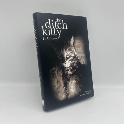 China 120gsm Novel Book Printing Saddle Stitching / Perfect Binding Offset Printing for sale