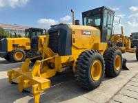 China Yellow Motor Grader Equipment PY240H 179KW Flexible Blade With Cummins Diesel Engine for sale