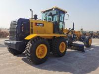 China Yellow Motor Grader Equipment PY240H 179KW Flexible Blade With Cummins Diesel Engine for sale