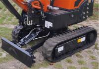 China ZG012 1 Ton Mini Excavator Machine Pilot Type For Dig Trenches / Foundations for sale
