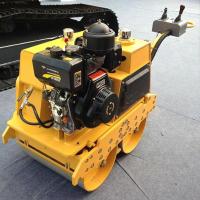 China Mini YZC08HD Vibration Road Roller Machine 2.68KW 0.8 Ton Hydraulic Walking for sale